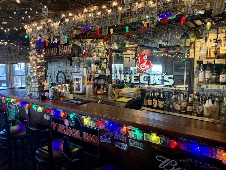 Hunter’s Cafe – Shellman Bluff, GA | Burgers, Barbecue and Everything Else